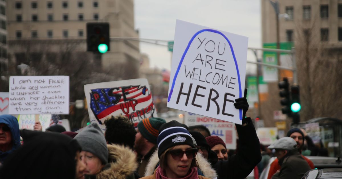 Volume XXXIII | Pragmatic Papers